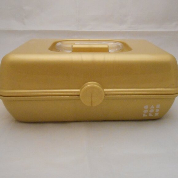 Caboodles | Bags | Caboodles Pretty In Petite Makeup Storage Case Gold ...